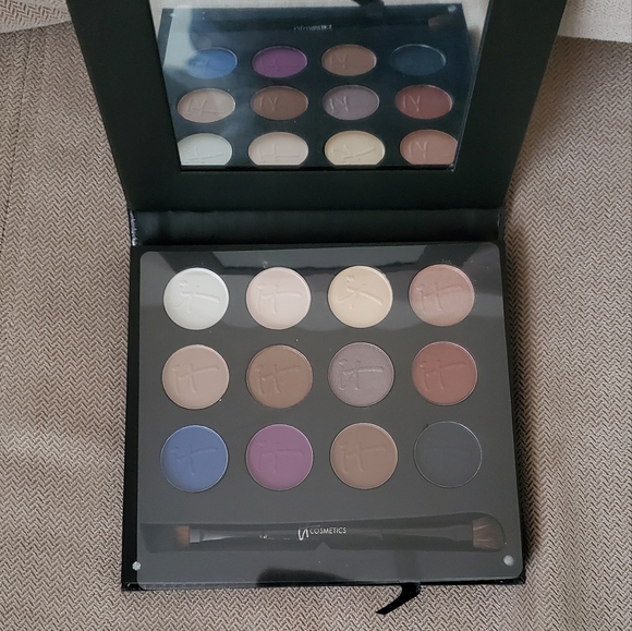it cosmetics | Makeup | Nib It Cosmetics Luxe High Performance ...